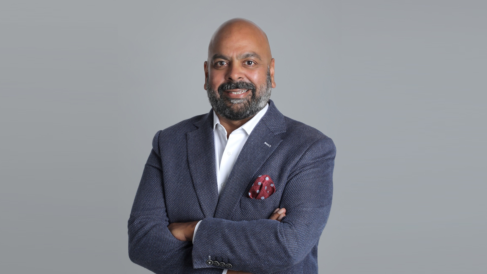 Qlik partners with Redington as distributor to drive AI adoption across ...